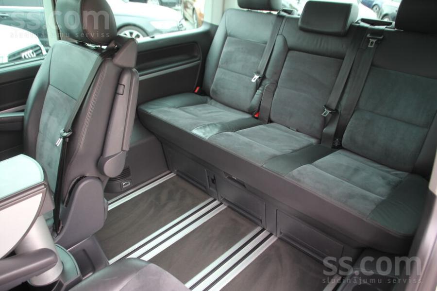 Volkswagen Multivan 2010 Tukums, ar dzinēja tilpumu 2.00 L un nobraukumu 238 tūkst. km par 14990 €, foto 14 vietnē AUTOMOTO.COM.LV
