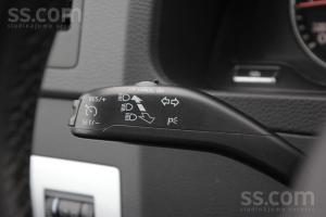 Volkswagen Multivan 2010 Tukums, ar dzinēja tilpumu 2.00 L un nobraukumu 238 tūkst. km par 14990 €, foto 25 vietnē AUTOMOTO.COM.LV