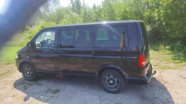 Volkswagen Multivan 2010 Viļņa, ar dzinēja tilpumu 2.00 L un nobraukumu 305 tūkst. km par 8999 €, foto 8 vietnē AUTOMOTO.COM.LV