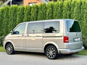 Volkswagen Multivan 2013 in Riga, with an engine capacity of 2.00 L and mileage of 259 thousand km for 17950 €, photo 4 on AUTOMOTO.COM.LV