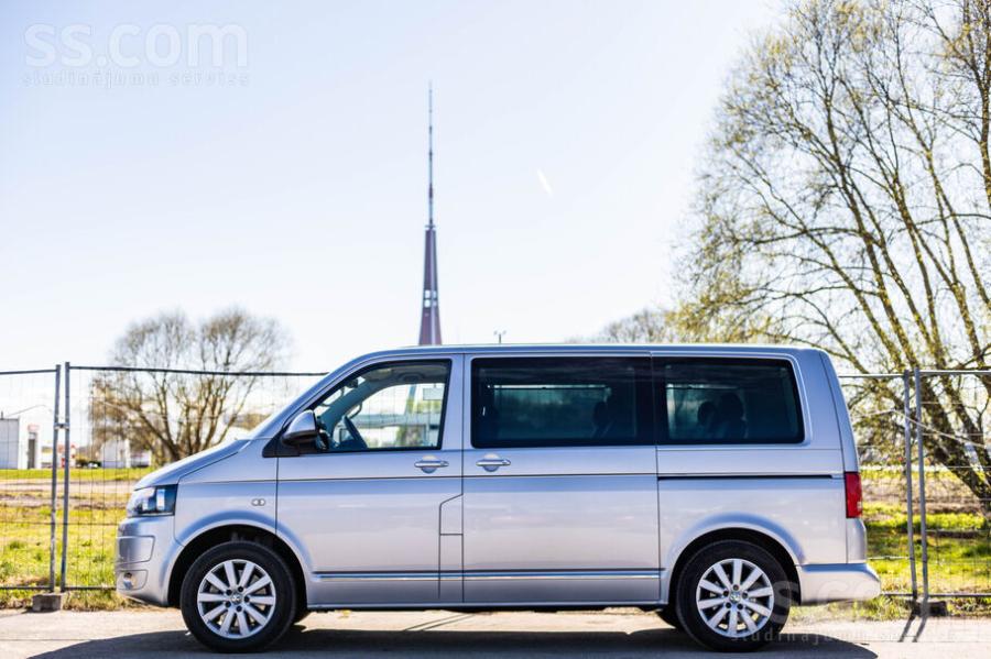 Volkswagen Multivan 2013 Rīga, ar dzinēja tilpumu 2.00 L un nobraukumu 347 tūkst. km par 16990 €, foto 5 vietnē AUTOMOTO.COM.LV