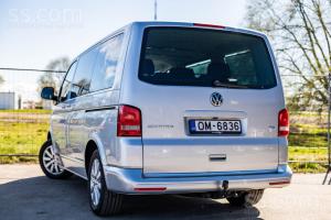 Volkswagen Multivan 2013 Rīga, ar dzinēja tilpumu 2.00 L un nobraukumu 347 tūkst. km par 16990 €, foto 7 vietnē AUTOMOTO.COM.LV