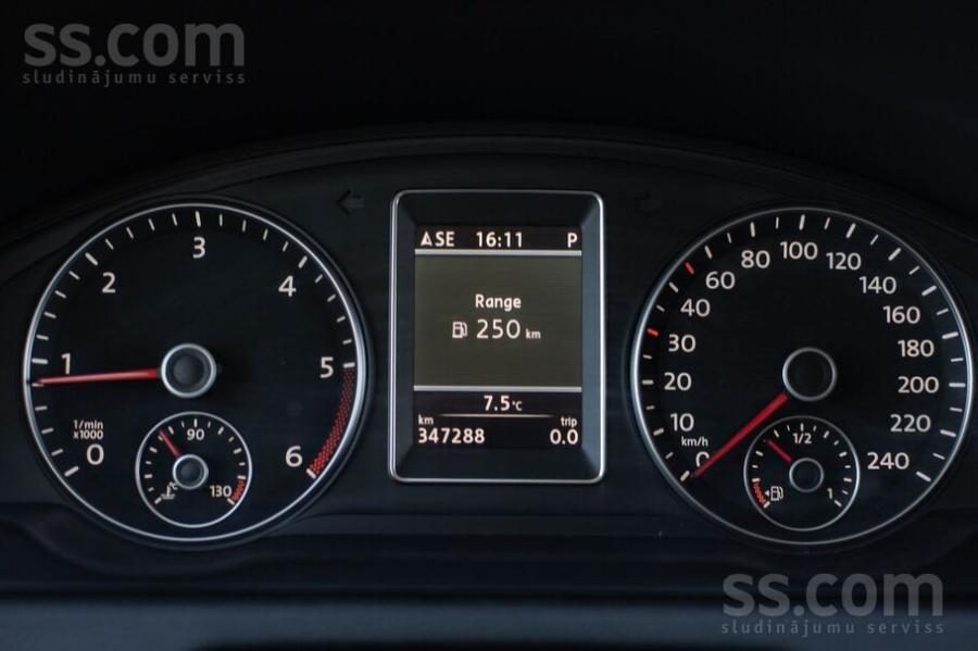 Volkswagen Multivan 2013 Rīga, ar dzinēja tilpumu 2.00 L un nobraukumu 347 tūkst. km par 16990 €, foto 21 vietnē AUTOMOTO.COM.LV