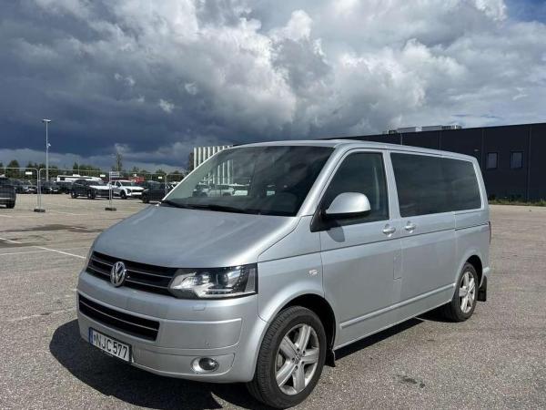 Volkswagen Multivan 2014 Viļņa, ar dzinēja tilpumu 2.00 L un nobraukumu 260 tūkst. km par 19300 €, foto 1 vietnē AUTOMOTO.COM.LV