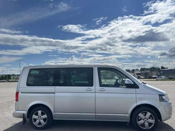 Volkswagen Multivan 2014 Viļņa, ar dzinēja tilpumu 2.00 L un nobraukumu 260 tūkst. km par 19300 €, foto 5 vietnē AUTOMOTO.COM.LV