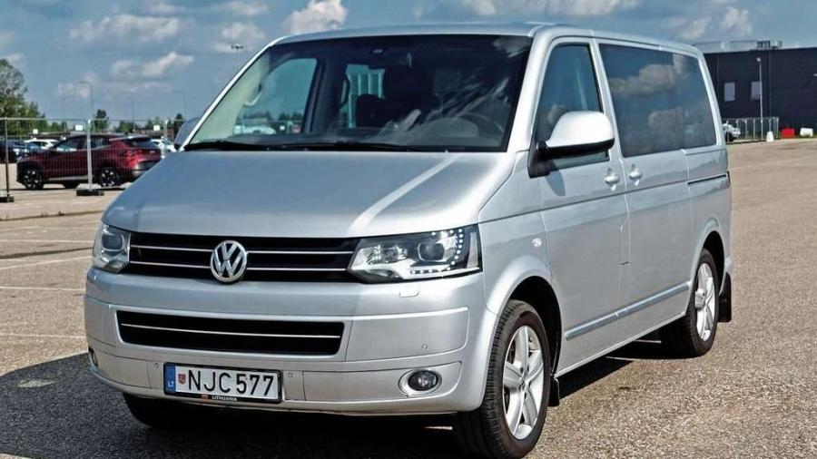 Volkswagen Multivan 2014 Viļņa, ar dzinēja tilpumu 2.00 L un nobraukumu 260 tūkst. km par 18900 €, foto 1 vietnē AUTOMOTO.COM.LV