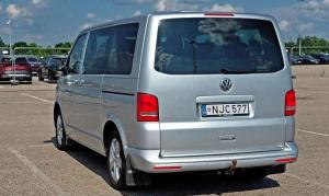 Volkswagen Multivan 2014 Viļņa, ar dzinēja tilpumu 2.00 L un nobraukumu 260 tūkst. km par 18900 €, foto 4 vietnē AUTOMOTO.COM.LV
