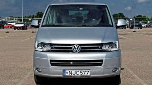 Volkswagen Multivan 2014 Viļņa, ar dzinēja tilpumu 2.00 L un nobraukumu 260 tūkst. km par 18900 €, foto 6 vietnē AUTOMOTO.COM.LV