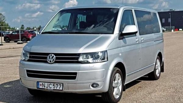 Volkswagen Multivan 2014 in Vilnius, with an engine capacity of 2.00 L and mileage of 260 thousand km for 18900 €, photo 1 on AUTOMOTO.COM.LV