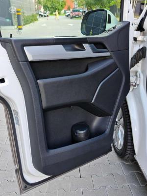 Volkswagen Multivan 2016 in Klaipeda, with an engine capacity of 1.97 L and mileage of 225 thousand km for 27950 €, photo 30 on AUTOMOTO.COM.LV