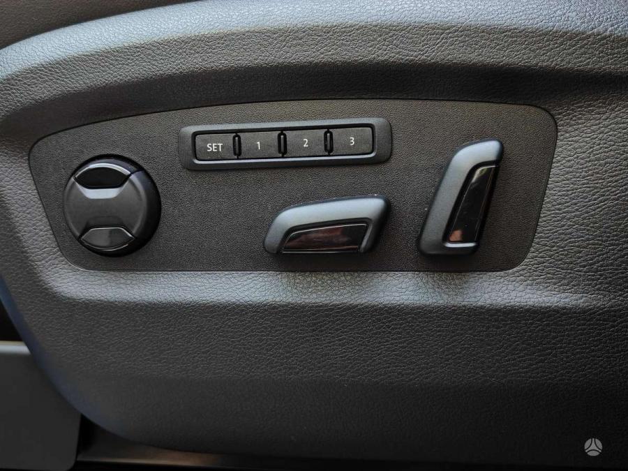 Volkswagen Multivan 2016 in Klaipeda, with an engine capacity of 1.97 L and mileage of 225 thousand km for 26500 €, photo 34 on AUTOMOTO.COM.LV
