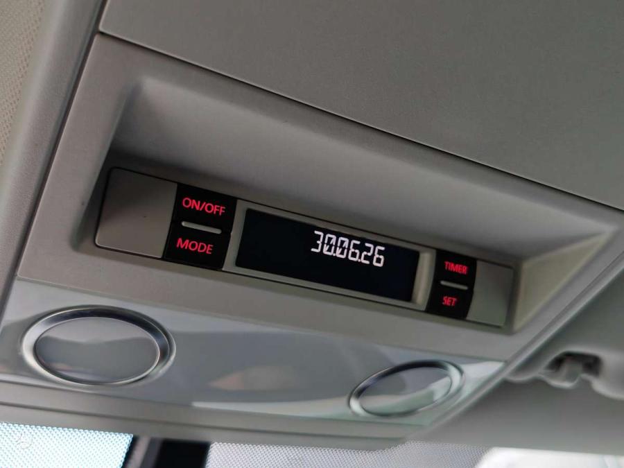 Volkswagen Multivan 2016 in Klaipeda, with an engine capacity of 1.97 L and mileage of 225 thousand km for 26500 €, photo 37 on AUTOMOTO.COM.LV