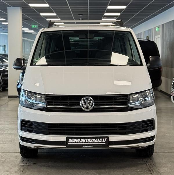 Volkswagen Multivan 2017 in Klaipeda, with an engine capacity of 2.00 L and mileage of 297 thousand km for 19900 €, photo 2 on AUTOMOTO.COM.LV