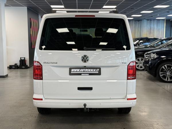 Volkswagen Multivan 2017 in Klaipeda, with an engine capacity of 2.00 L and mileage of 297 thousand km for 19900 €, photo 3 on AUTOMOTO.COM.LV
