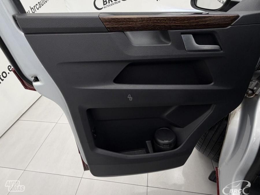 Volkswagen Multivan 2020 Avižieniai, ar dzinēja tilpumu 2.00 L un nobraukumu 87 tūkst. km par 64999 €, foto 25 vietnē AUTOMOTO.COM.LV
