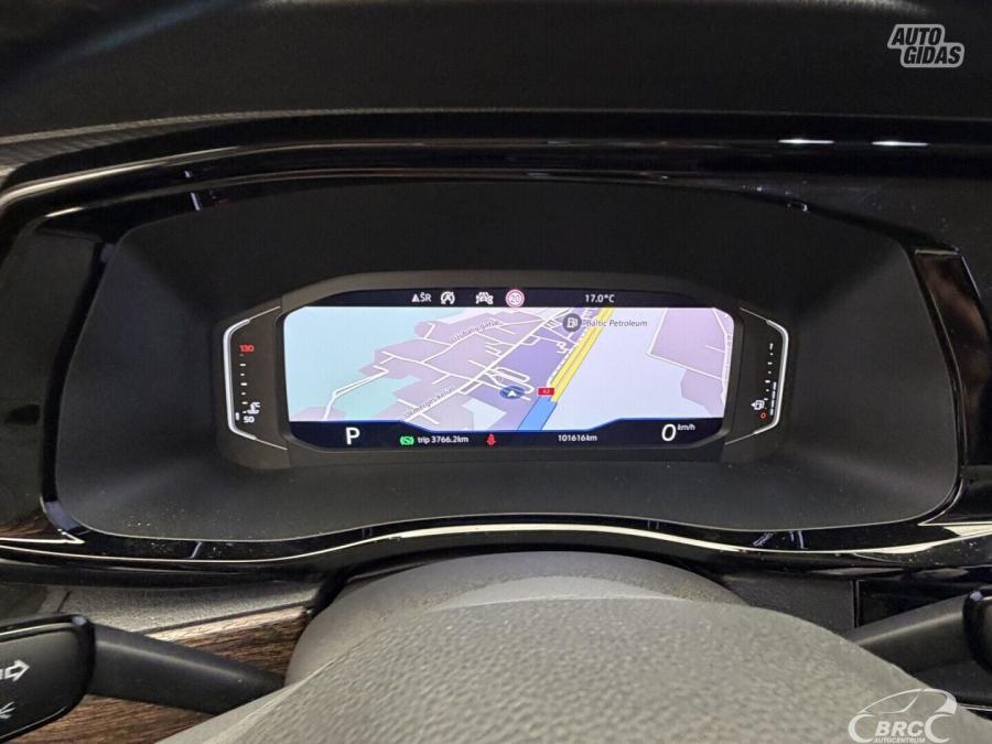 Volkswagen Multivan 2020 Avižieniai, ar dzinēja tilpumu 2.00 L un nobraukumu 87 tūkst. km par 64999 €, foto 37 vietnē AUTOMOTO.COM.LV