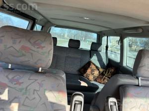 Orange Volkswagen Multivan 1996 in Riga, with an engine capacity of 2.50 L and mileage of 552 thousand km for 2900 €, photo 12 on AUTOMOTO.COM.LV
