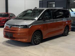 Orange Volkswagen Multivan 2022 in Riga, with an engine capacity of 2.00 L and mileage of 86 thousand km for 39700 €, photo 7 on AUTOMOTO.COM.LV