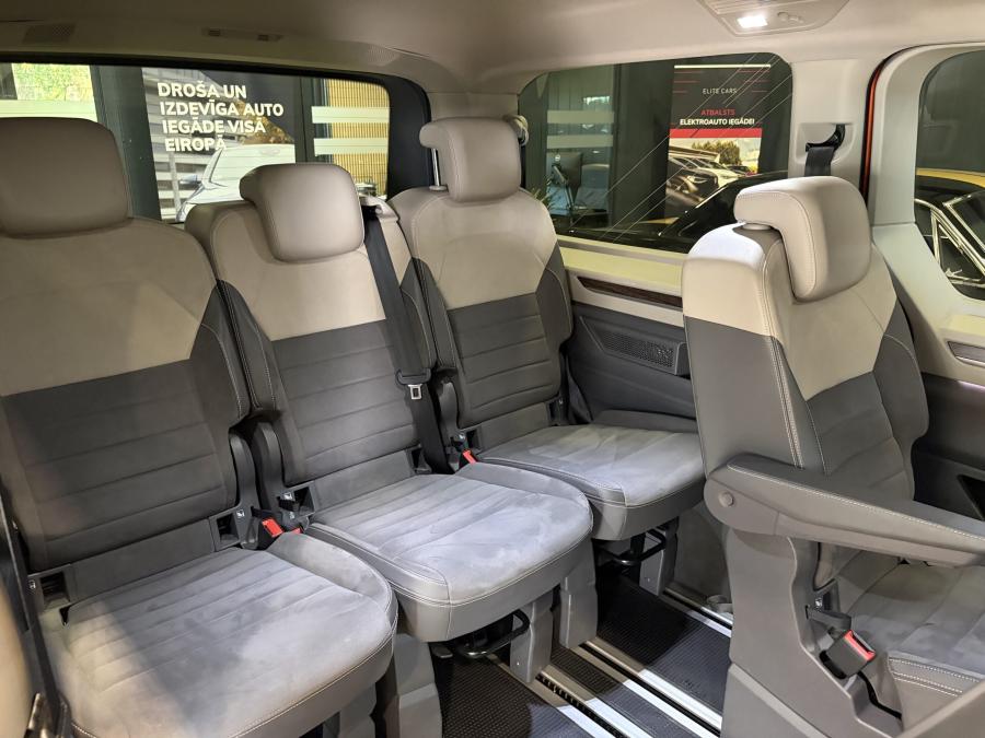 Orange Volkswagen Multivan 2022 in Riga, with an engine capacity of 2.00 L and mileage of 86 thousand km for 39700 €, photo 30 on AUTOMOTO.COM.LV
