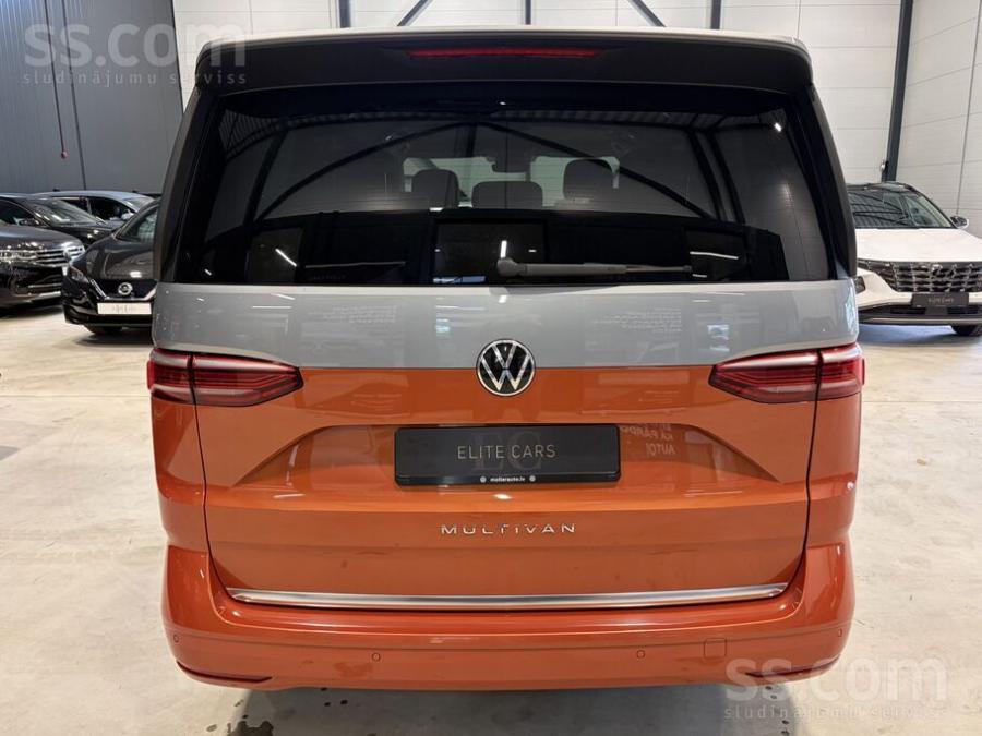 Oranžs Volkswagen Multivan 2022 Rīga, ar dzinēja tilpumu 2.00 L un nobraukumu 86 tūkst. km par 39700 €, foto 5 vietnē AUTOMOTO.COM.LV