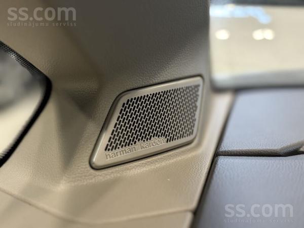Oranžs Volkswagen Multivan 2022 Rīga, ar dzinēja tilpumu 2.00 L un nobraukumu 86 tūkst. km par 39700 €, foto 11 vietnē AUTOMOTO.COM.LV