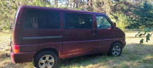 Sarkans Volkswagen Multivan 1994 Trakai, ar dzinēja tilpumu 2.40 L un nobraukumu 360 tūkst. km par 3500 €, foto 32 vietnē AUTOMOTO.COM.LV