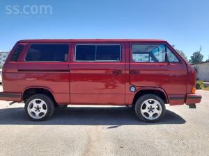 Sarkans Volkswagen Multivan 1988 Talsi, ar dzinēja tilpumu 1.60 L un nobraukumu 194 tūkst. km par 10800 €, foto 4 vietnē AUTOMOTO.COM.LV