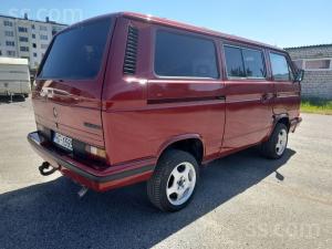 Sarkans Volkswagen Multivan 1988 Talsi, ar dzinēja tilpumu 1.60 L un nobraukumu 194 tūkst. km par 10800 €, foto 6 vietnē AUTOMOTO.COM.LV