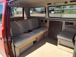 Sarkans Volkswagen Multivan 1988 Talsi, ar dzinēja tilpumu 1.60 L un nobraukumu 194 tūkst. km par 10800 €, foto 10 vietnē AUTOMOTO.COM.LV