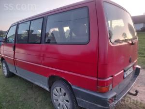 Красный Фольксваген Мультиван 1994 в Даугавпилс, объемом двигателя 1.90 л и пробегом 650 тыс. км за 2800 €, фото 4 на AUTOMOTO.COM.LV