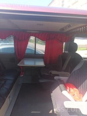 Red Volkswagen Multivan 1995 in Daugavpils, with an engine capacity of 1.90 L and mileage of 427 thousand km for 2350 €, photo 5 on AUTOMOTO.COM.LV