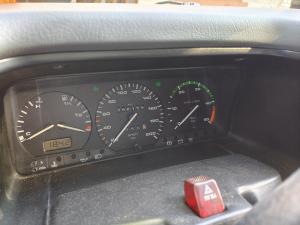 Sarkans Volkswagen Multivan 1995 Tartu, ar dzinēja tilpumu 2.40 L un nobraukumu 398 tūkst. km par 7000 €, foto 8 vietnē AUTOMOTO.COM.LV