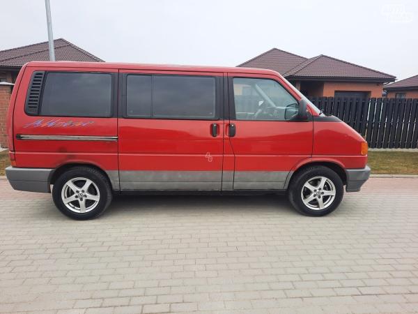 Sarkans Volkswagen Multivan 1996 Klaipėda, ar dzinēja tilpumu 2.40 L un nobraukumu 353 tūkst. km par 3590 €, foto 5 vietnē AUTOMOTO.COM.LV