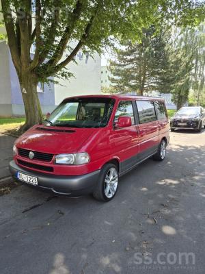 Red Volkswagen Multivan 1996 in Daugavpils, with an engine capacity of 1.90 L and mileage of 402 thousand km for 4300 €, photo 6 on AUTOMOTO.COM.LV