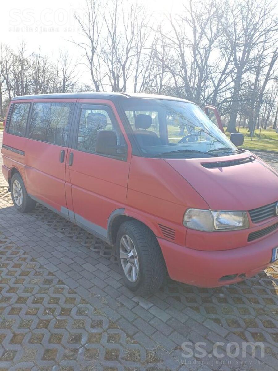 Red Volkswagen Multivan 1997 in Ventspils, with an engine capacity of 2.50 L and mileage of 417 thousand km for 3250 €, photo 16 on AUTOMOTO.COM.LV