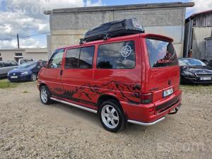 Red Volkswagen Multivan 1997 in Rezekne, with an engine capacity of 2.50 L and mileage of 0 thousand km for 5850 €, photo 6 on AUTOMOTO.COM.LV