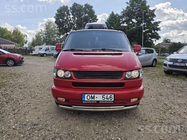 Red Volkswagen Multivan 1997 in Rezekne, with an engine capacity of 2.50 L and mileage of 0 thousand km for 5850 €, photo 6 on AUTOMOTO.COM.LV