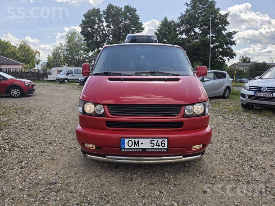 Red Volkswagen Multivan 1997 in Rezekne, with an engine capacity of 2.50 L and mileage of 0 thousand km for 5850 €, photo 7 on AUTOMOTO.COM.LV