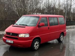 Red Volkswagen Multivan 1998 in Vilnius, with an engine capacity of 2.50 L and mileage of 480 thousand km for 3800 €, photo 7 on AUTOMOTO.COM.LV