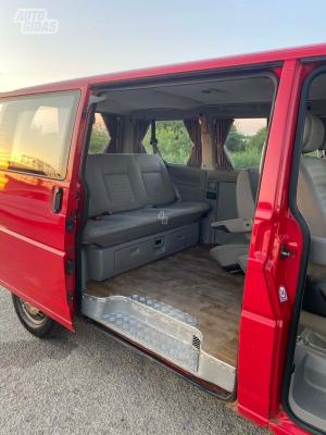 Sarkans Volkswagen Multivan 1999 Šauļi, ar dzinēja tilpumu 2.50 L un nobraukumu 387 tūkst. km par 3350 €, foto 19 vietnē AUTOMOTO.COM.LV