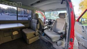 Red Volkswagen Multivan 1999 in Riga, with an engine capacity of 2.50 L and mileage of 0 thousand km for 2990 €, photo 16 on AUTOMOTO.COM.LV