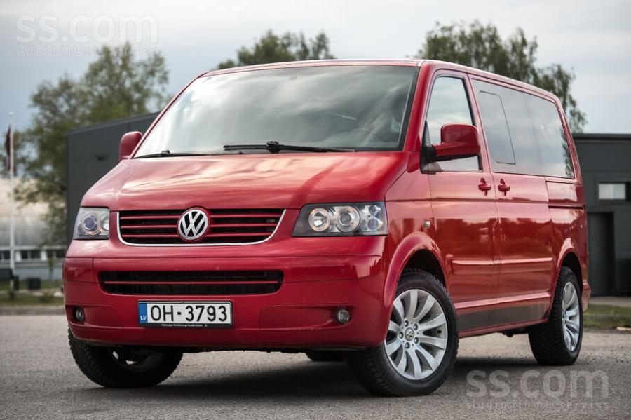 Sarkans Volkswagen Multivan 2004 Tukums, ar dzinēja tilpumu 2.50 L un nobraukumu 0 tūkst. km par 8990 €, foto 1 vietnē AUTOMOTO.COM.LV