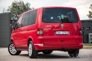 Sarkans Volkswagen Multivan 2004 Tukums, ar dzinēja tilpumu 2.50 L un nobraukumu 0 tūkst. km par 8990 €, foto 5 vietnē AUTOMOTO.COM.LV