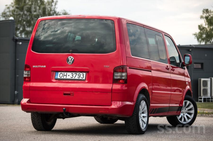 Sarkans Volkswagen Multivan 2004 Tukums, ar dzinēja tilpumu 2.50 L un nobraukumu 0 tūkst. km par 8990 €, foto 6 vietnē AUTOMOTO.COM.LV