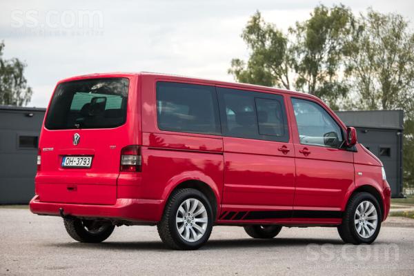 Sarkans Volkswagen Multivan 2004 Tukums, ar dzinēja tilpumu 2.50 L un nobraukumu 0 tūkst. km par 8990 €, foto 6 vietnē AUTOMOTO.COM.LV