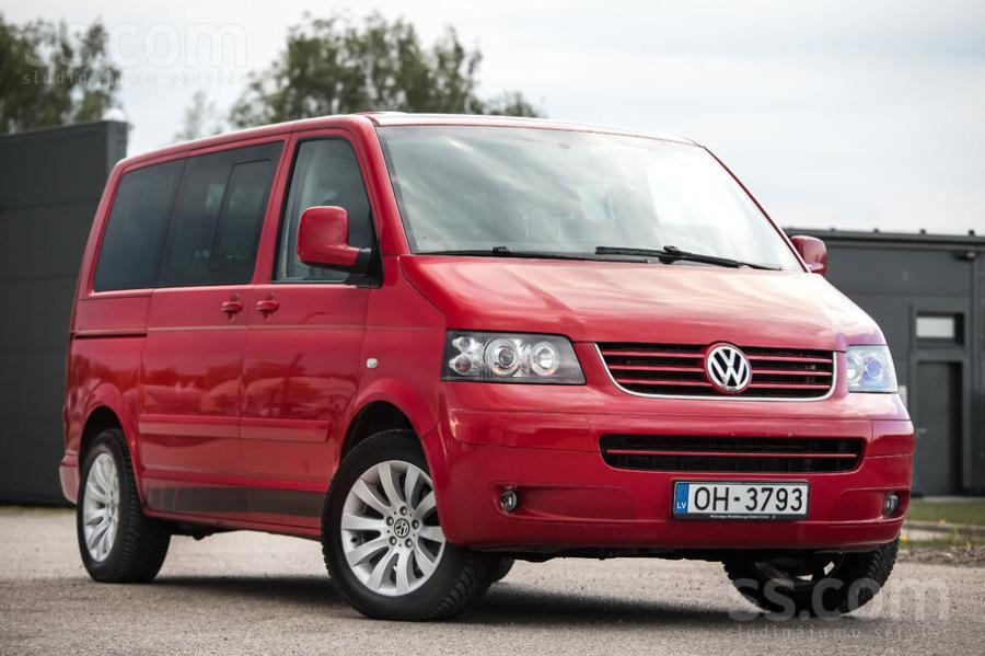 Sarkans Volkswagen Multivan 2004 Tukums, ar dzinēja tilpumu 2.50 L un nobraukumu 0 tūkst. km par 8990 €, foto 8 vietnē AUTOMOTO.COM.LV