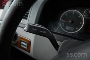 Sarkans Volkswagen Multivan 2004 Tukums, ar dzinēja tilpumu 2.50 L un nobraukumu 0 tūkst. km par 8990 €, foto 22 vietnē AUTOMOTO.COM.LV