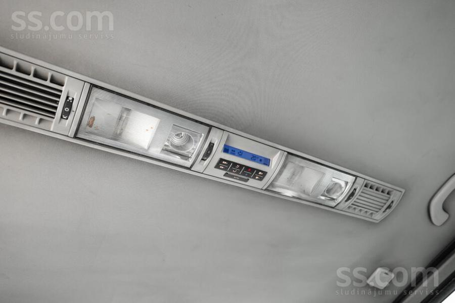 Sarkans Volkswagen Multivan 2004 Tukums, ar dzinēja tilpumu 2.50 L un nobraukumu 0 tūkst. km par 8990 €, foto 28 vietnē AUTOMOTO.COM.LV