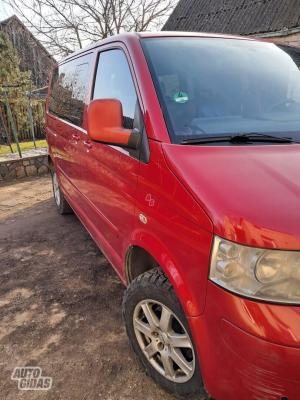 Red Volkswagen Multivan 2008 in Vilkaviskis, with an engine capacity of 2.50 L and mileage of 349 thousand km for 8500 €, photo  on AUTOMOTO.COM.LV