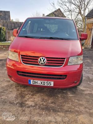 Red Volkswagen Multivan 2008 in Vilkaviskis, with an engine capacity of 2.50 L and mileage of 349 thousand km for 8500 €, photo 6 on AUTOMOTO.COM.LV